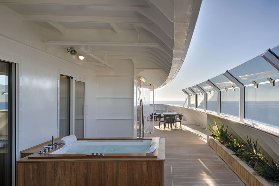 Plans approved for £300m ski resort and water park in Wales | blooloop