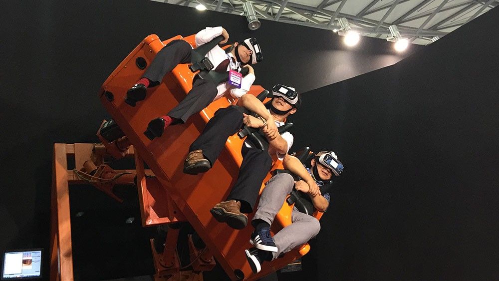 DOF Robotik Hurricane 360 VR Blooloop