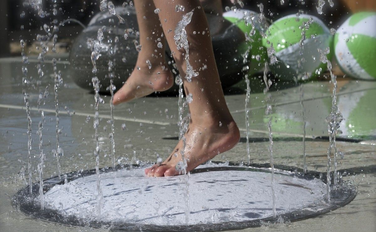 New Products From Waterplay Include Smartphone-Controlled Fountain Blooloop