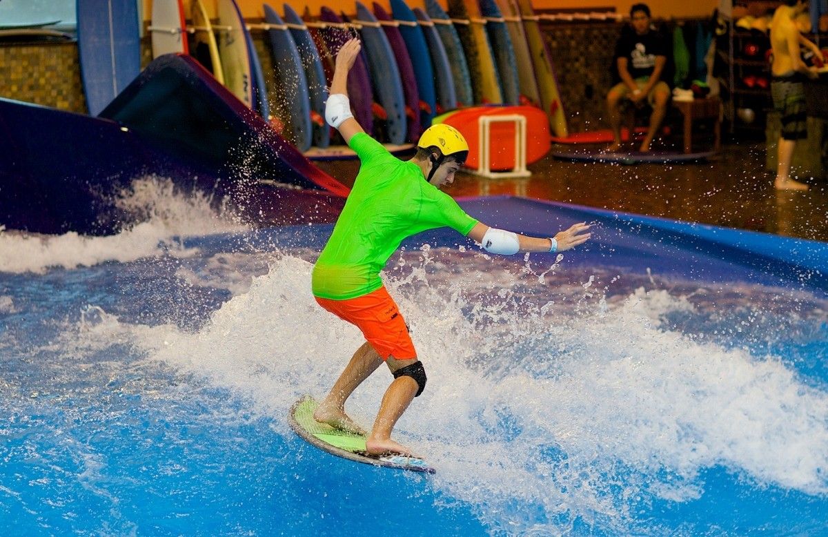 American Wave Machines Powers First Indoor Wake Surfing Competition