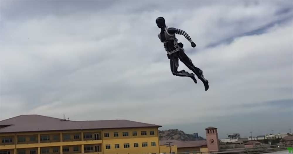 Stuntronics - Disney creates robot stunt doubles for theme parks