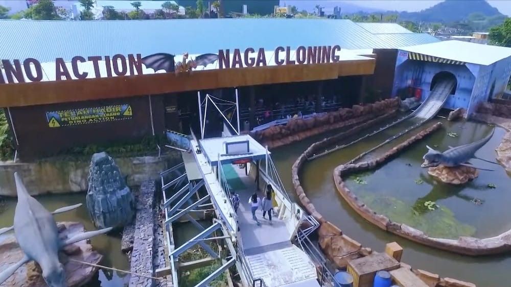Superflume / Dark Ride - Dino Action at Jawa Timur Park 3 - Blooloop
