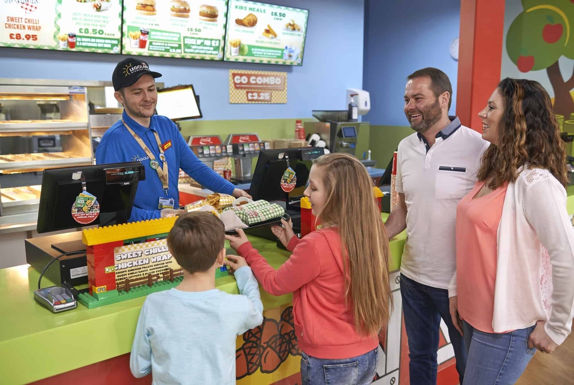 Merlin names Aramark as F&B partner for US and UK attractions | blooloop