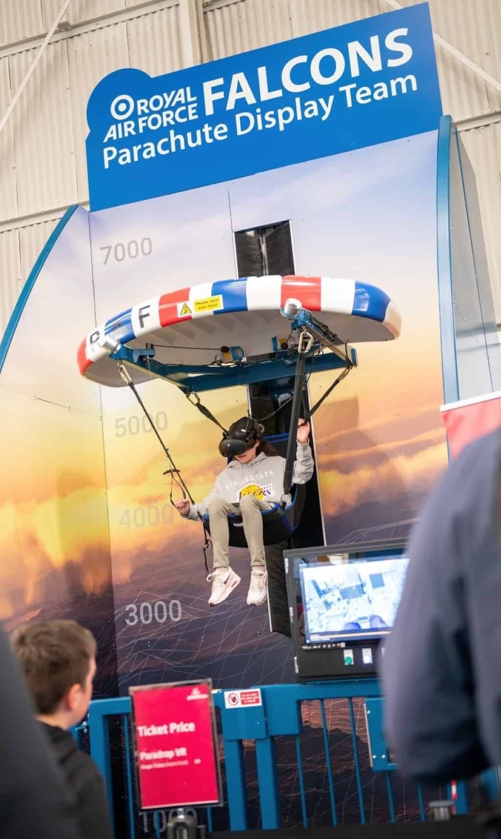 Frontgrid installs ParadropVR at Royal Air Force Museum | blooloop