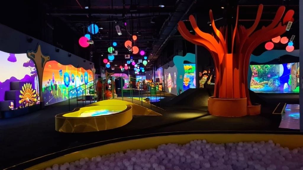 Hello I/O encourages phygital play with Hello Park | blooloop