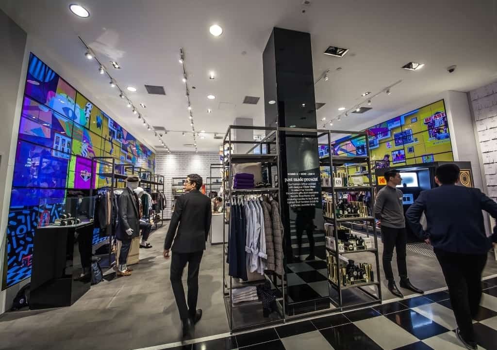 Float4 designs themed retail for Bloomingdale's | blooloop