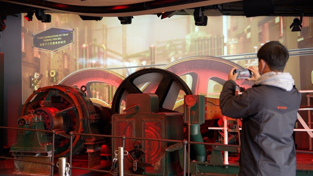 Squint/Opera | Hong Kong's Peak Tram | blooloop