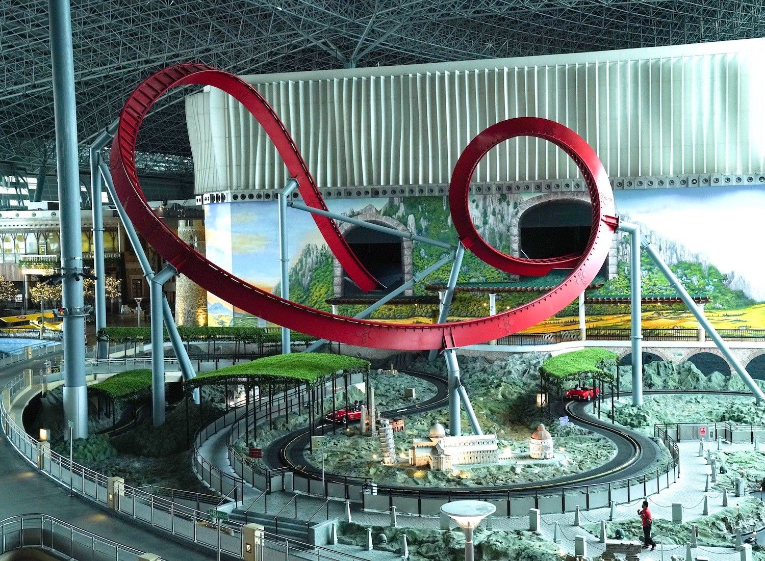 Mission Ferrari: Ferrari World’s immersive new coaster | blooloop