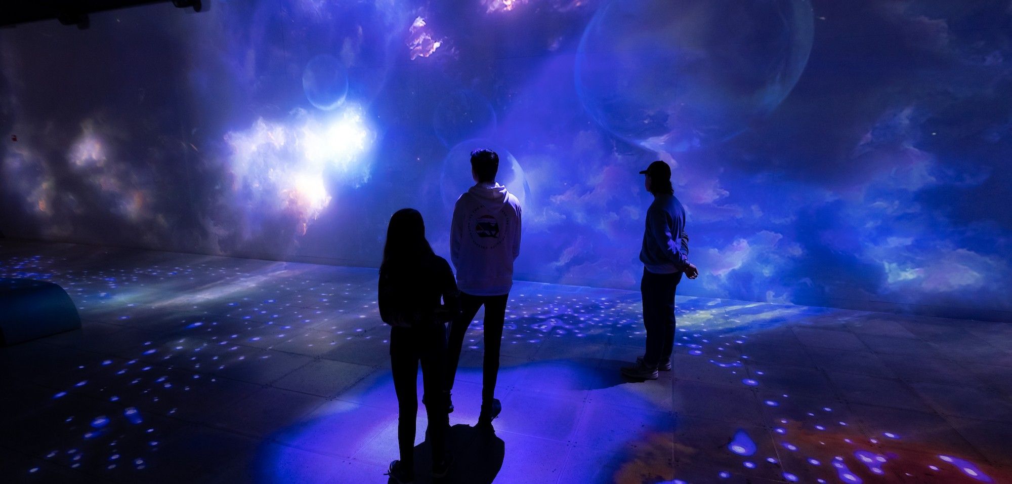OASIS immersion debuts immersive wellness experience | blooloop
