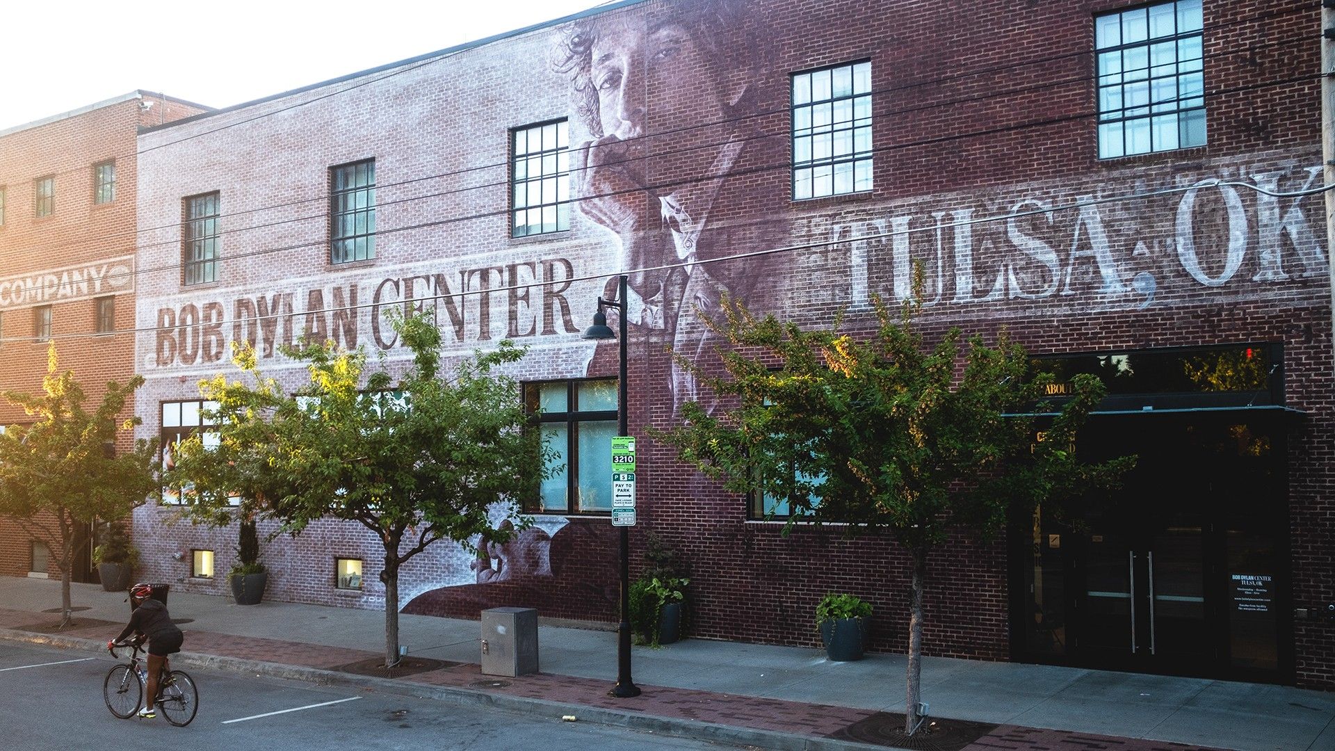 Case study: Bob Dylan Center immersive audio experience | Art ...