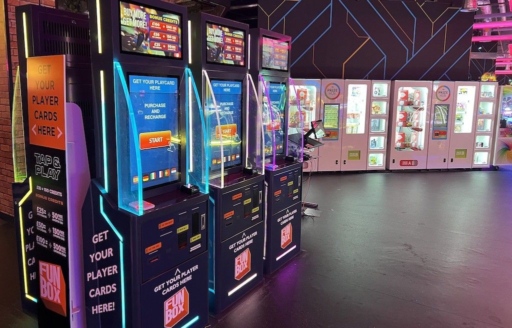 Sacoa Cashless System | Gravity Max Liverpool | blooloop