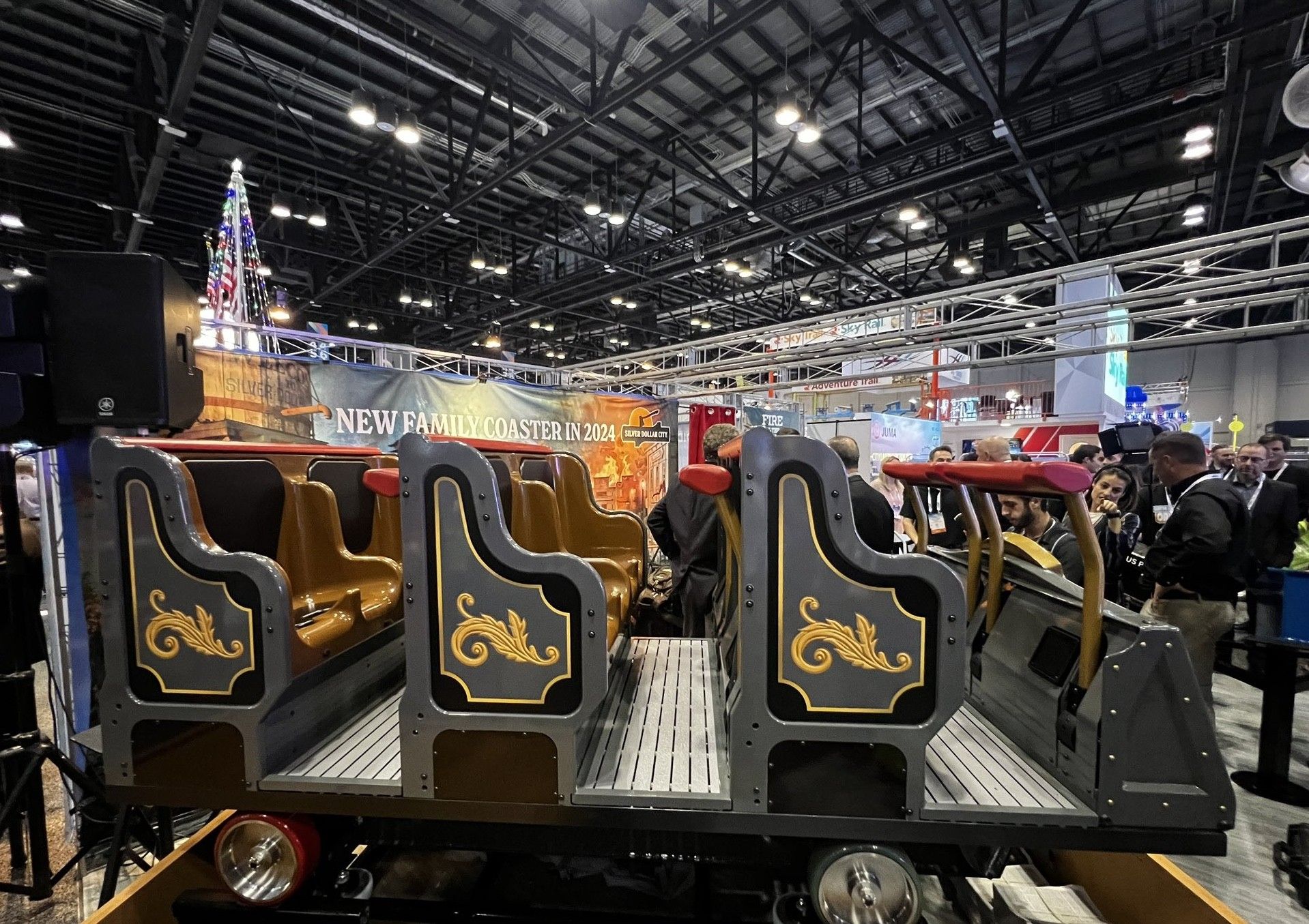 Silver Dollar City unveils Fire in the Hole ride vehicle | blooloop