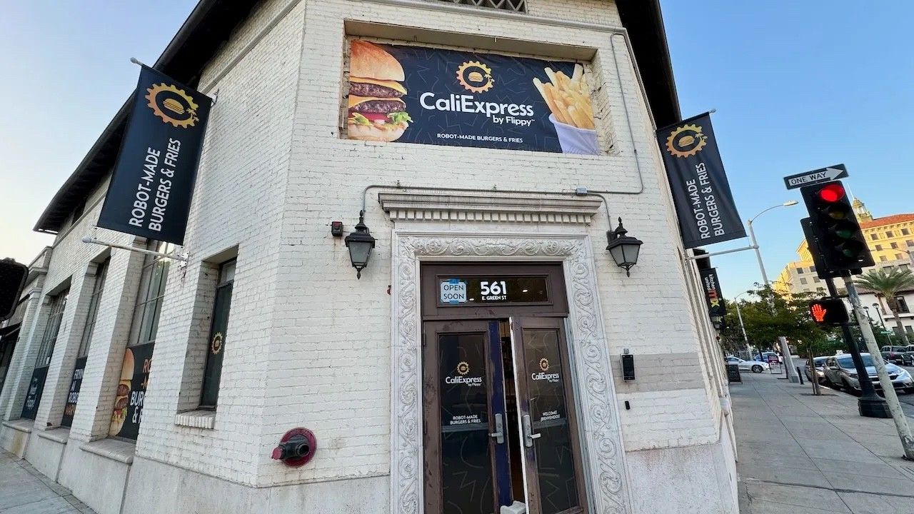 CaliExpress by Flippy restaurant powered by AI | blooloop