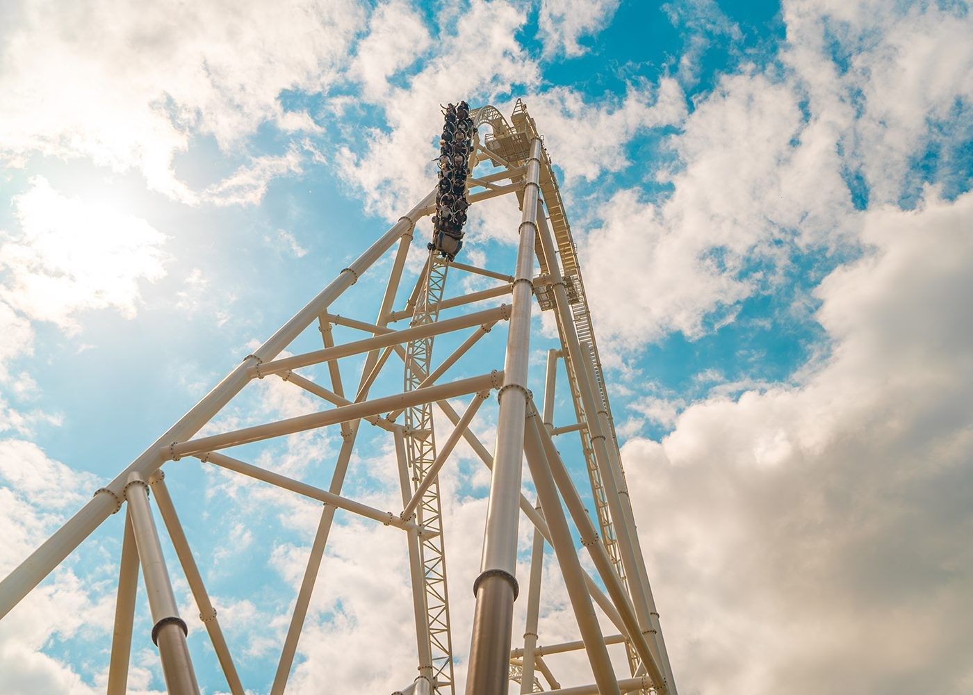 Hyperia reopens at Thorpe Park, tickets sold out | blooloop