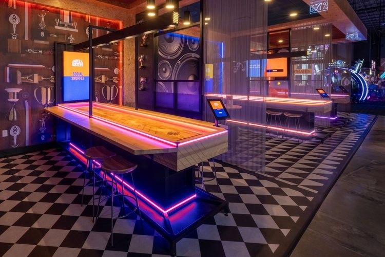Shuffly | innovative shuffleboards | blooloop