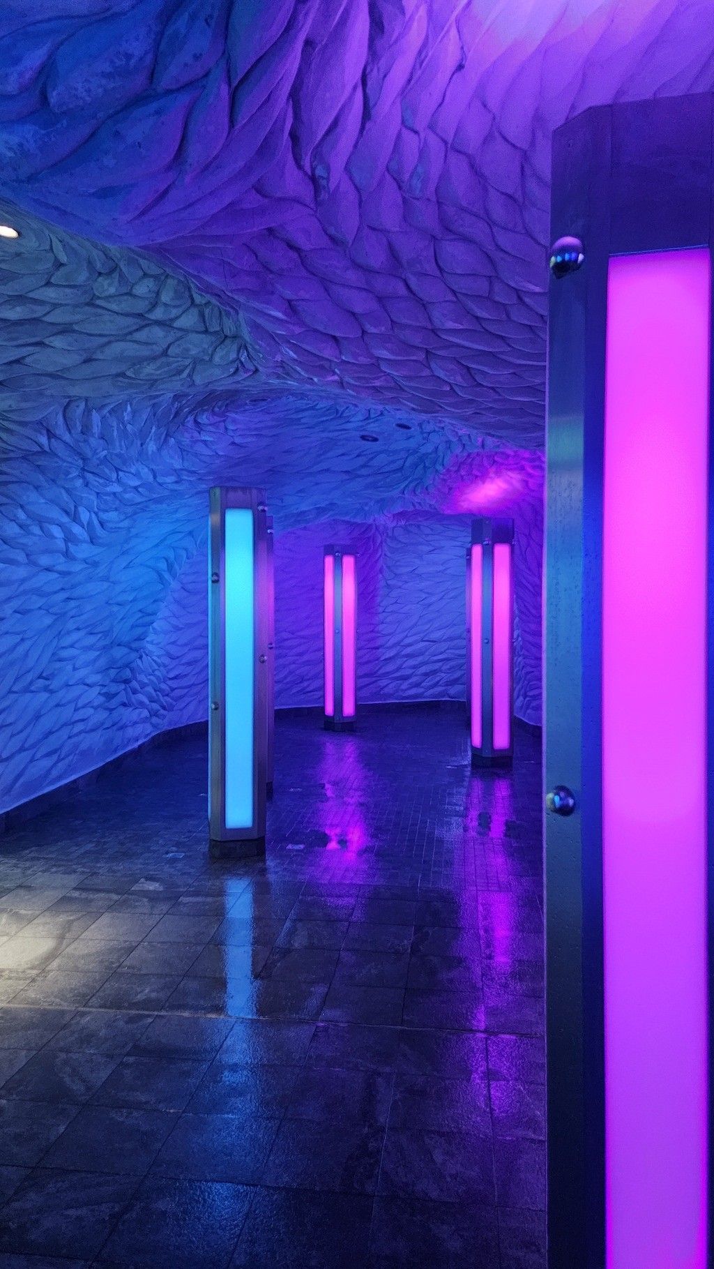 Universal Rocks | theming at Aquascope water park | blooloop