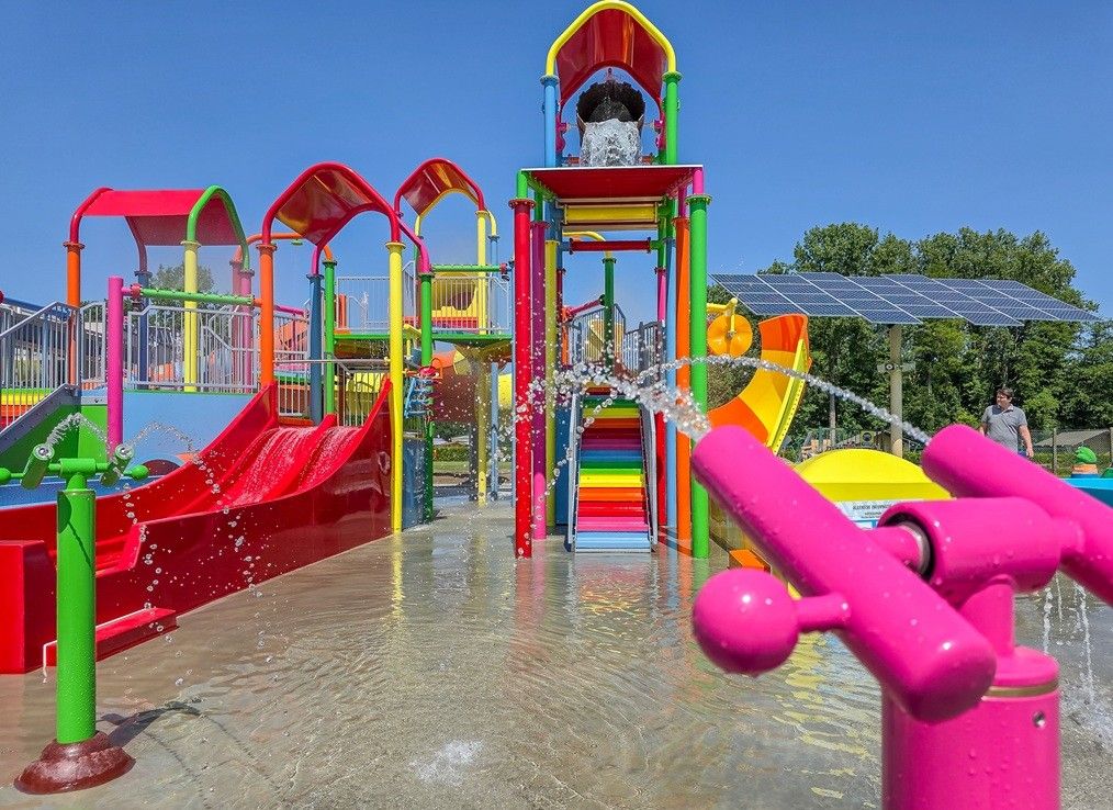 Top water parks UK | waterslides, pools and play | blooloop